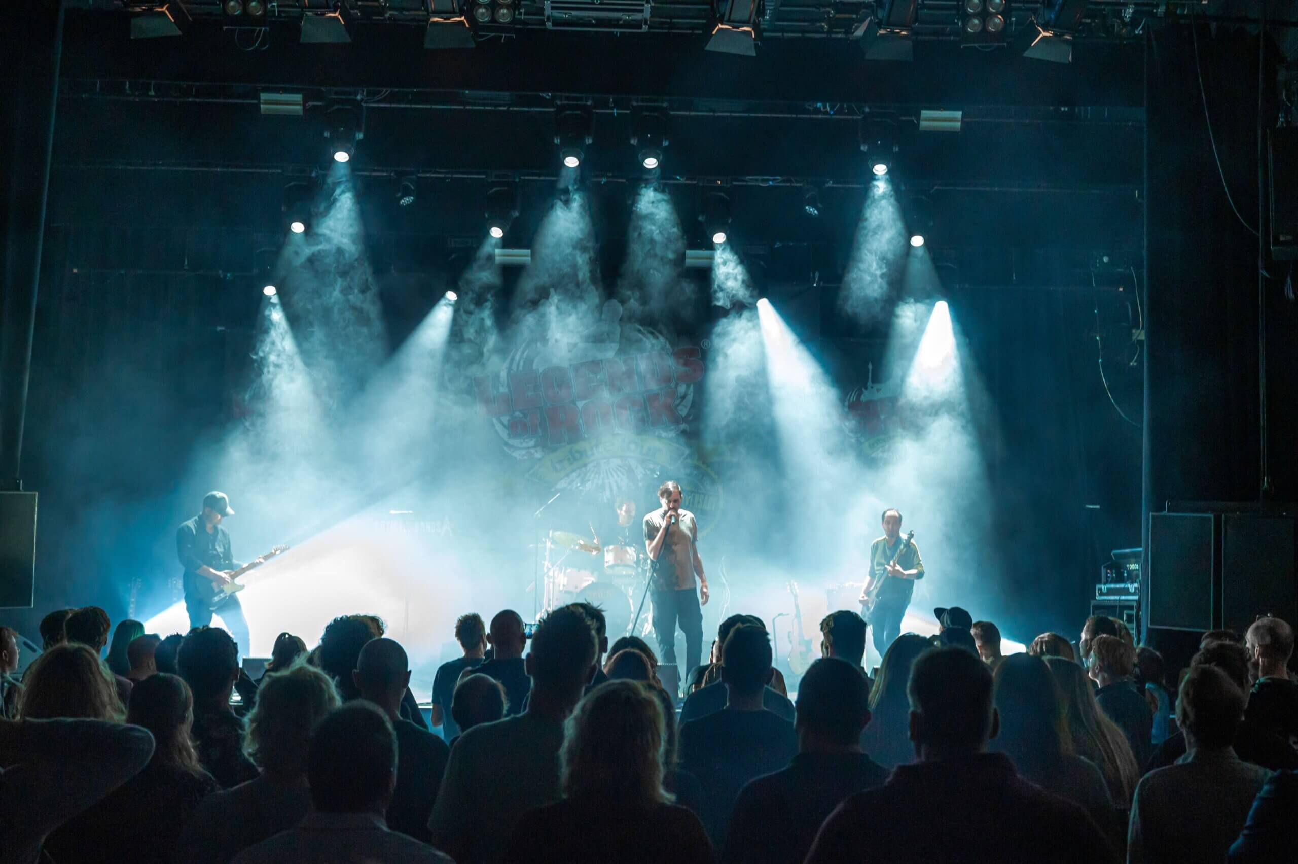 Soundslave (BE) - Legends of Rock Tribute Tour - Legends of Rock ...